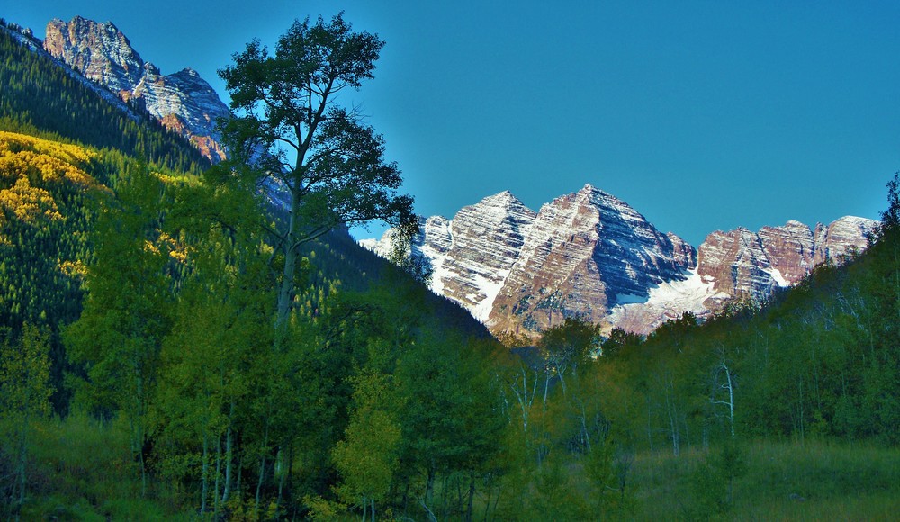 Maroon Bells sees record visitation this summer | 9news.com