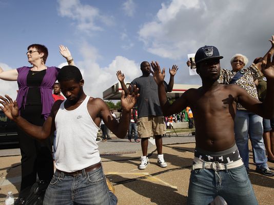 Ferguson protests continue amid second night of curfew | 9news.com