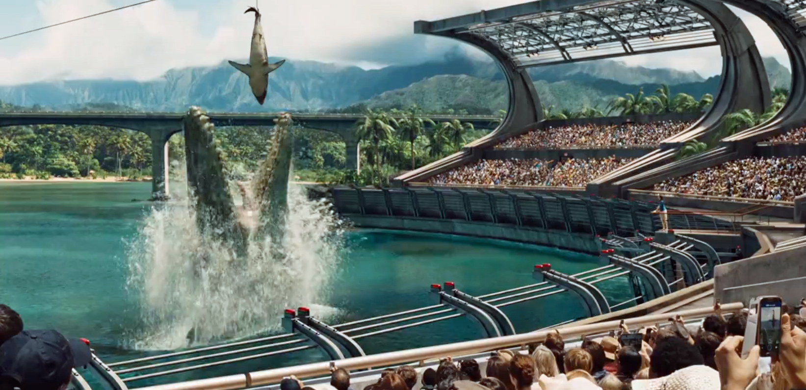 WATCH: First full 'Jurassic World' trailer released | 9news.com