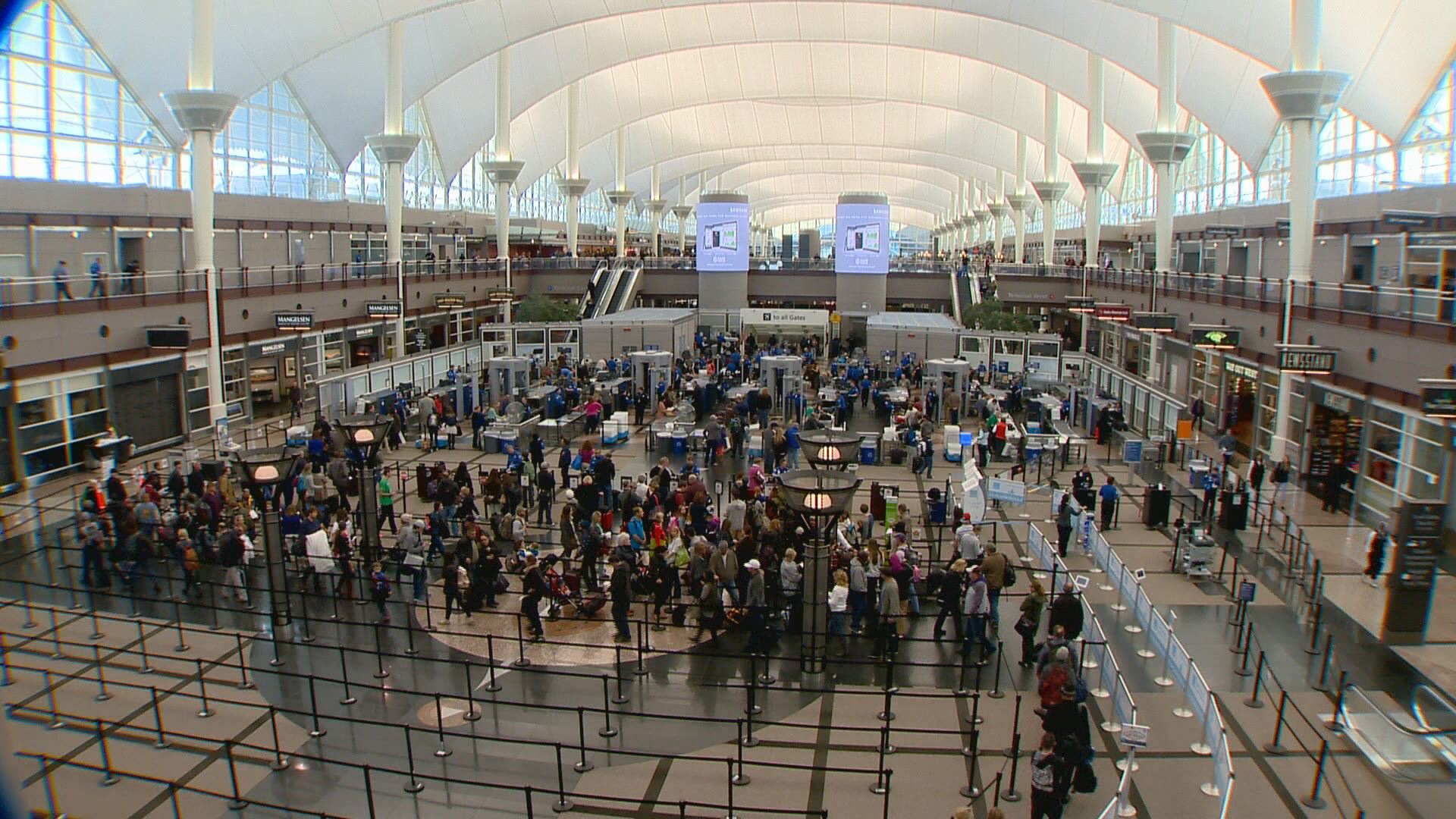 DIA launches plan to move TSA out of Great Hall | 9news.com