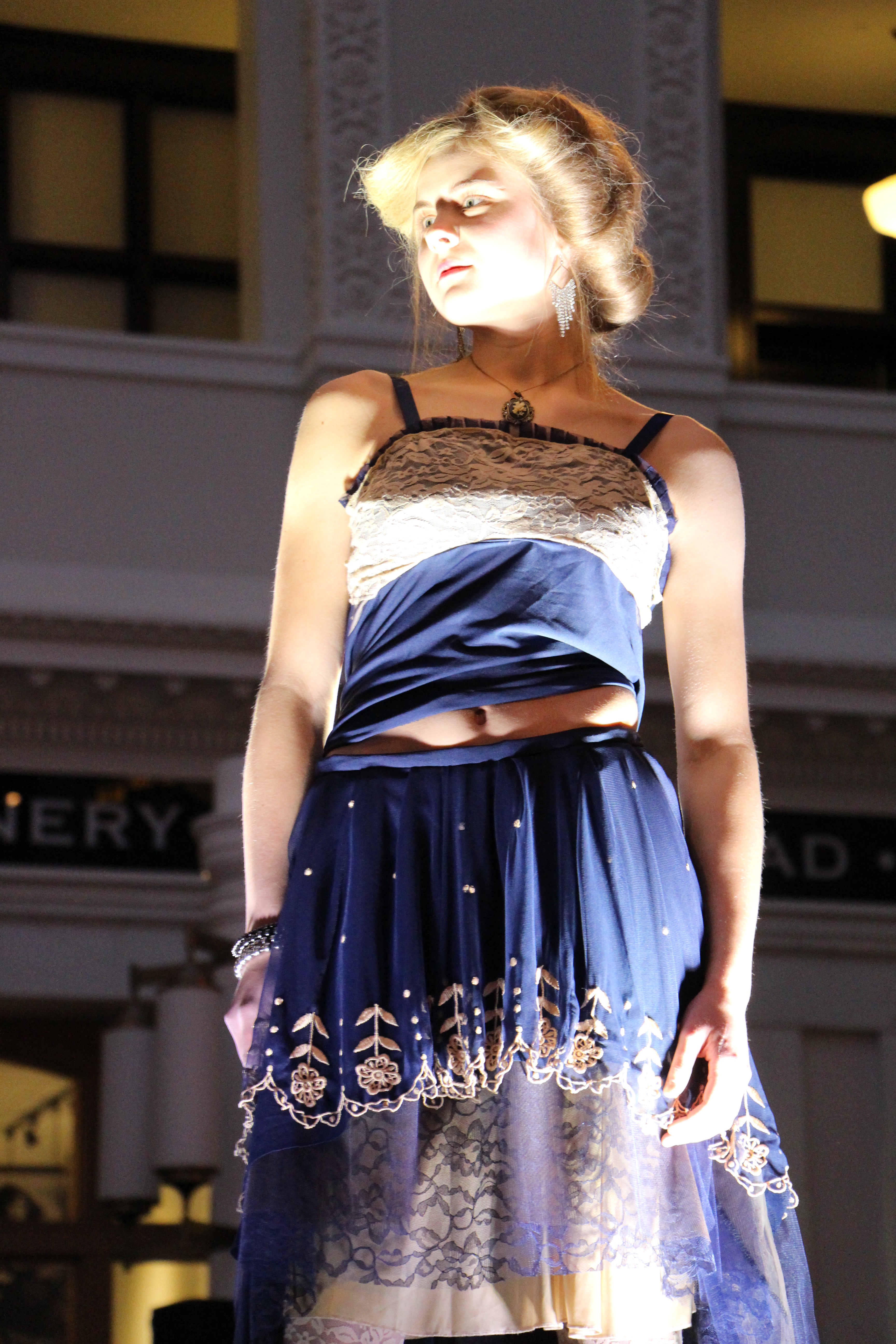 Corey Rose models in student fashion show | 9news.com