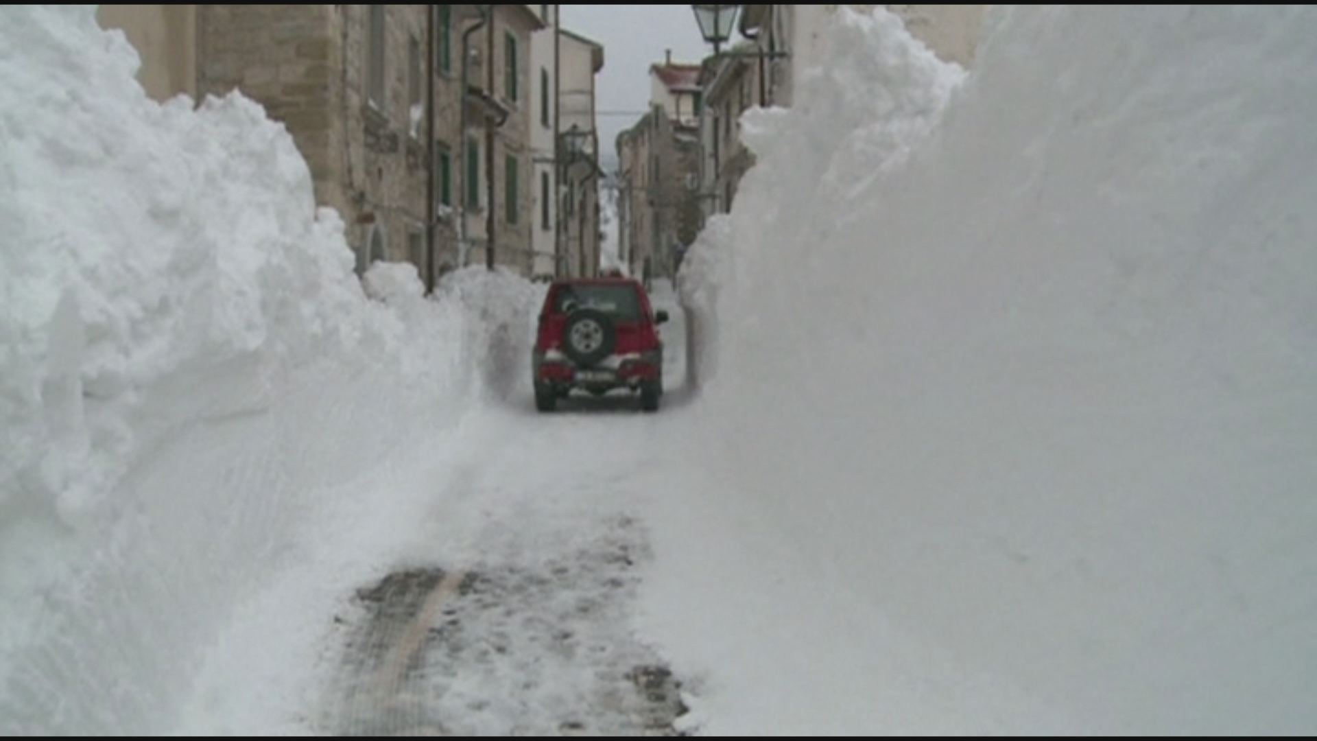 Italian city sets single-day snowfall record | 9news.com