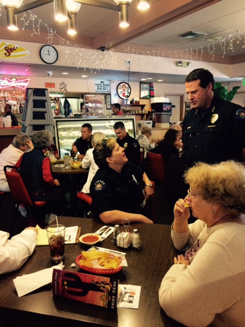 Aurora officers have lunch with the community | 9news.com