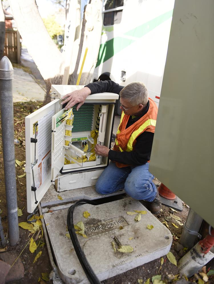 CenturyLink to cut 1,000 jobs | 9news.com