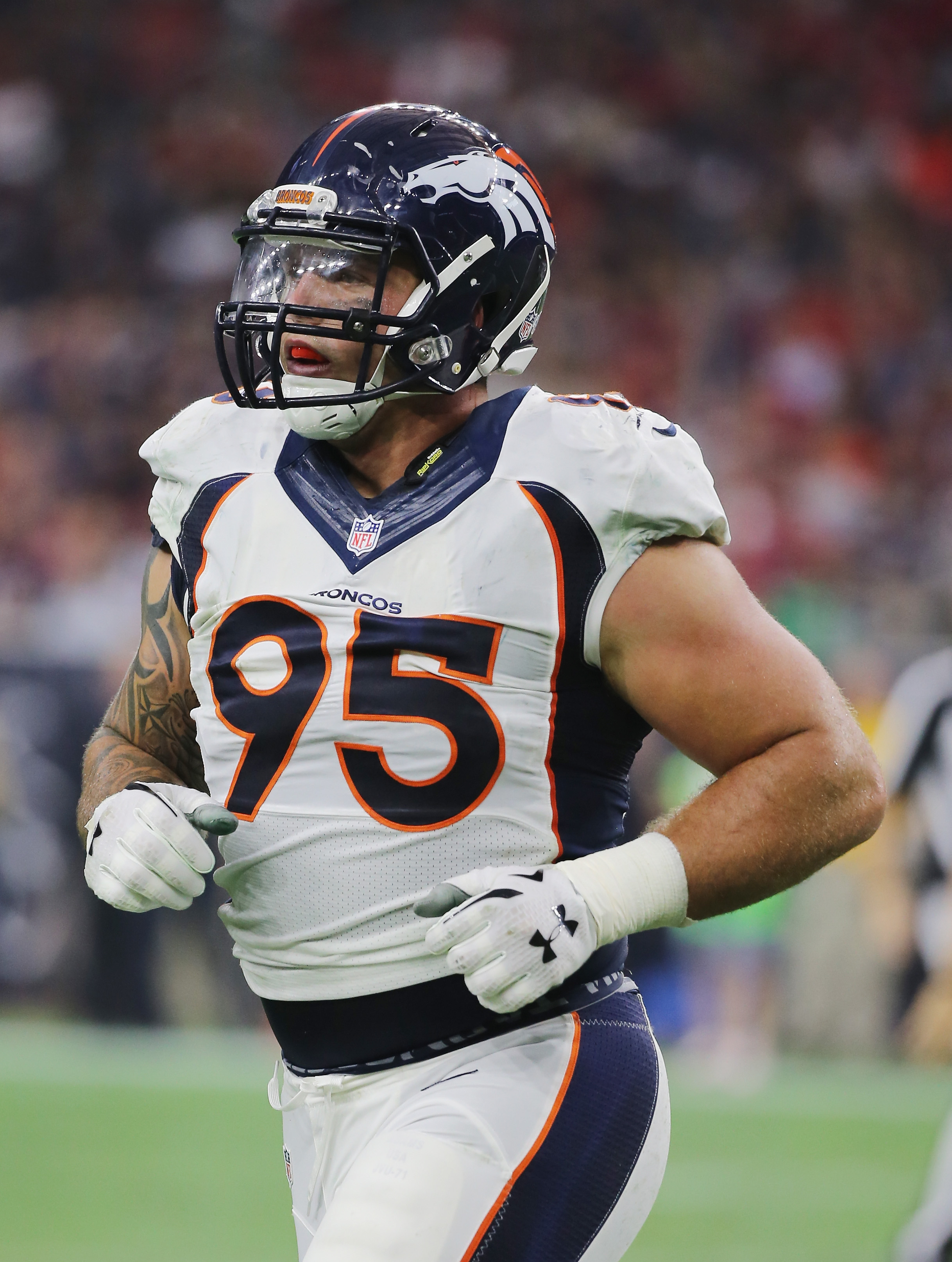 Derek Wolfe bares soul about his time away from Broncos | 9news.com