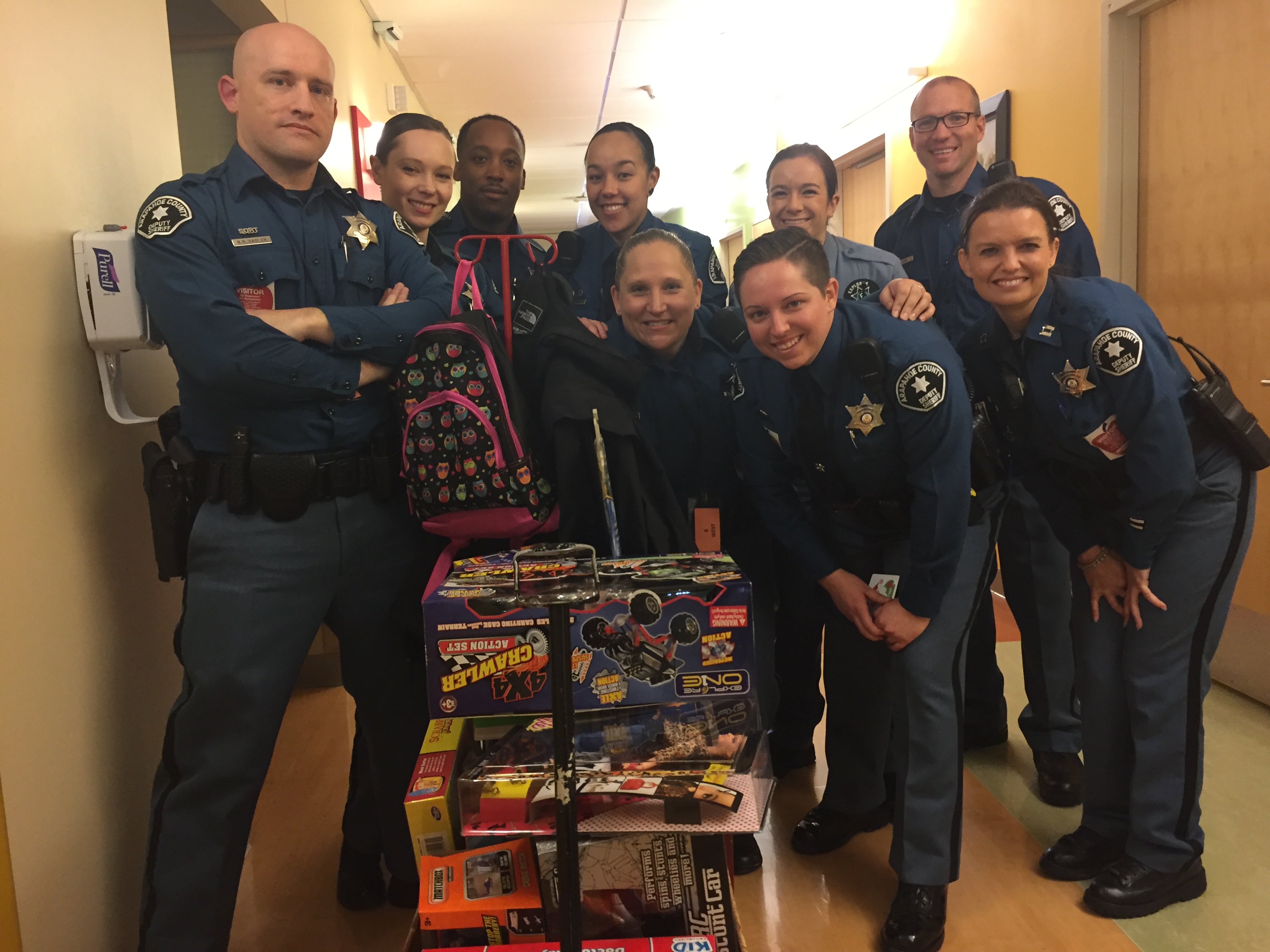 'Cops Fighting Cancer' bring toys to children | 9news.com