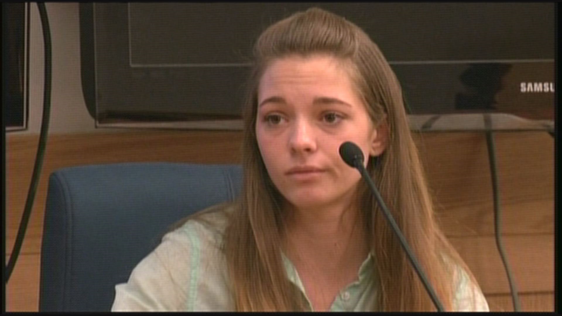 Fallis trial continues with testimony from neighbor and responding ...