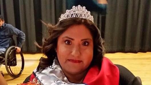 Beauty queen takes on bullies | 9news.com