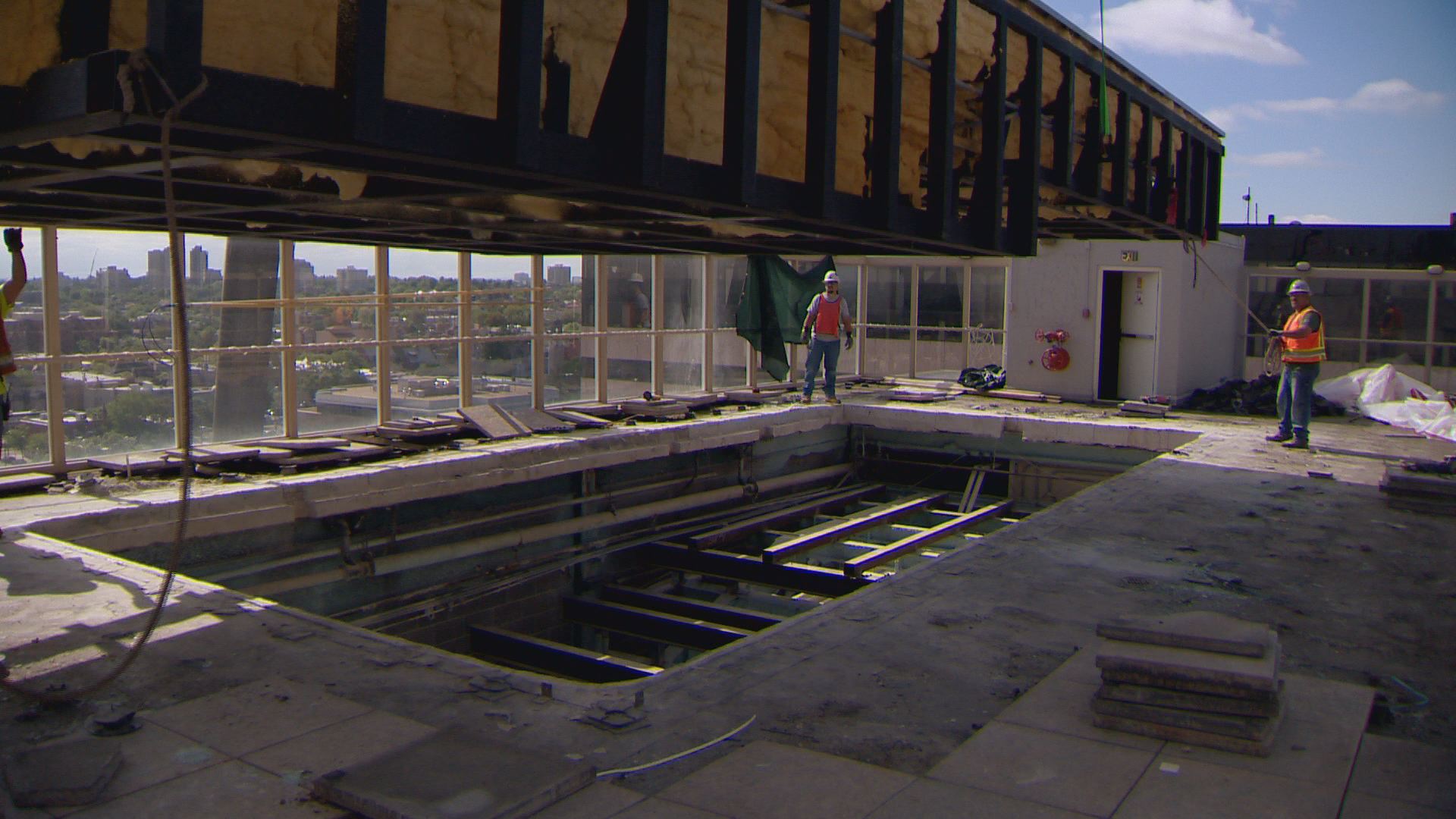 Pool raised 16 floors in downtown Denver | 9news.com