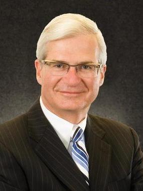 Colorado bank CEO announces departure plans | 9news.com