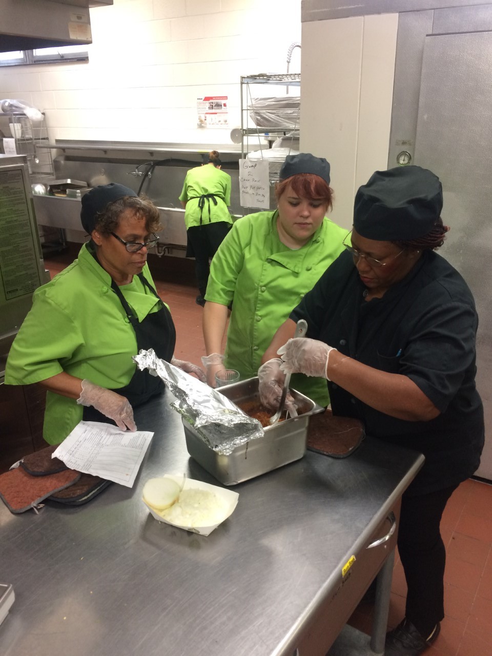 DPS food handlers learn new cooking skills | 9news.com