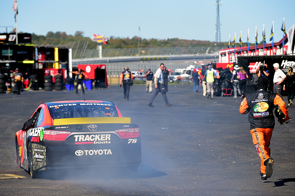 Engine failure ends championship run for Truex Jr. | 9news.com