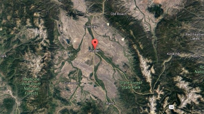 Fire closes Highway 14 near Walden | 9news.com