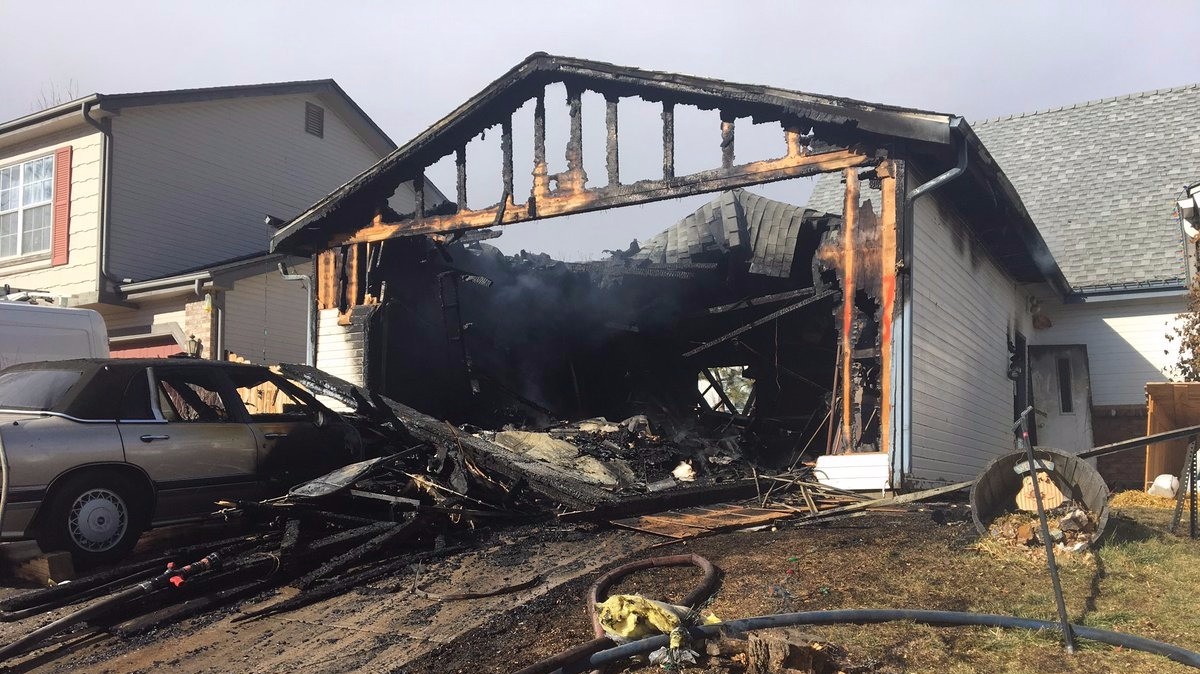 Fire destroys vehicle, garage in Parker | 9news.com