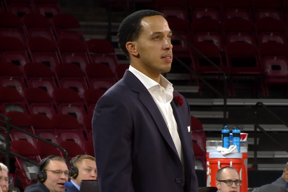 Rodney Billups can coach and still play the game | 9news.com