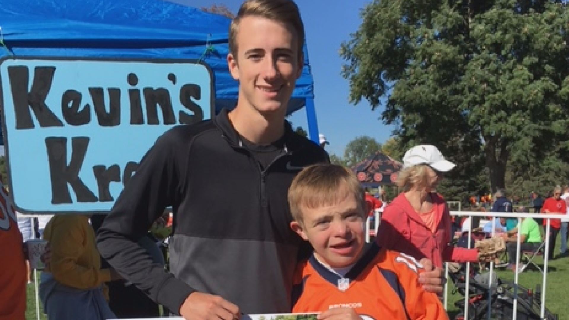Team rallies around special needs player | 9news.com