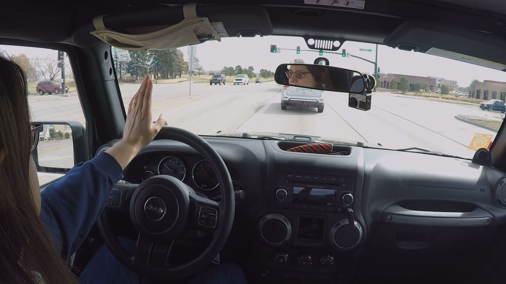 The 'Jeep wave' is a thing and we need it in Colorado | 9news.com