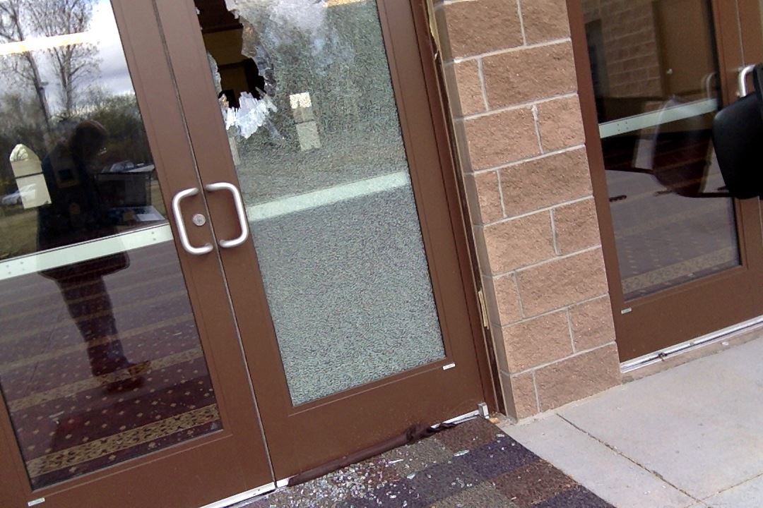 Dozens rally against vandalism after Fort Collins Islamic Center ...
