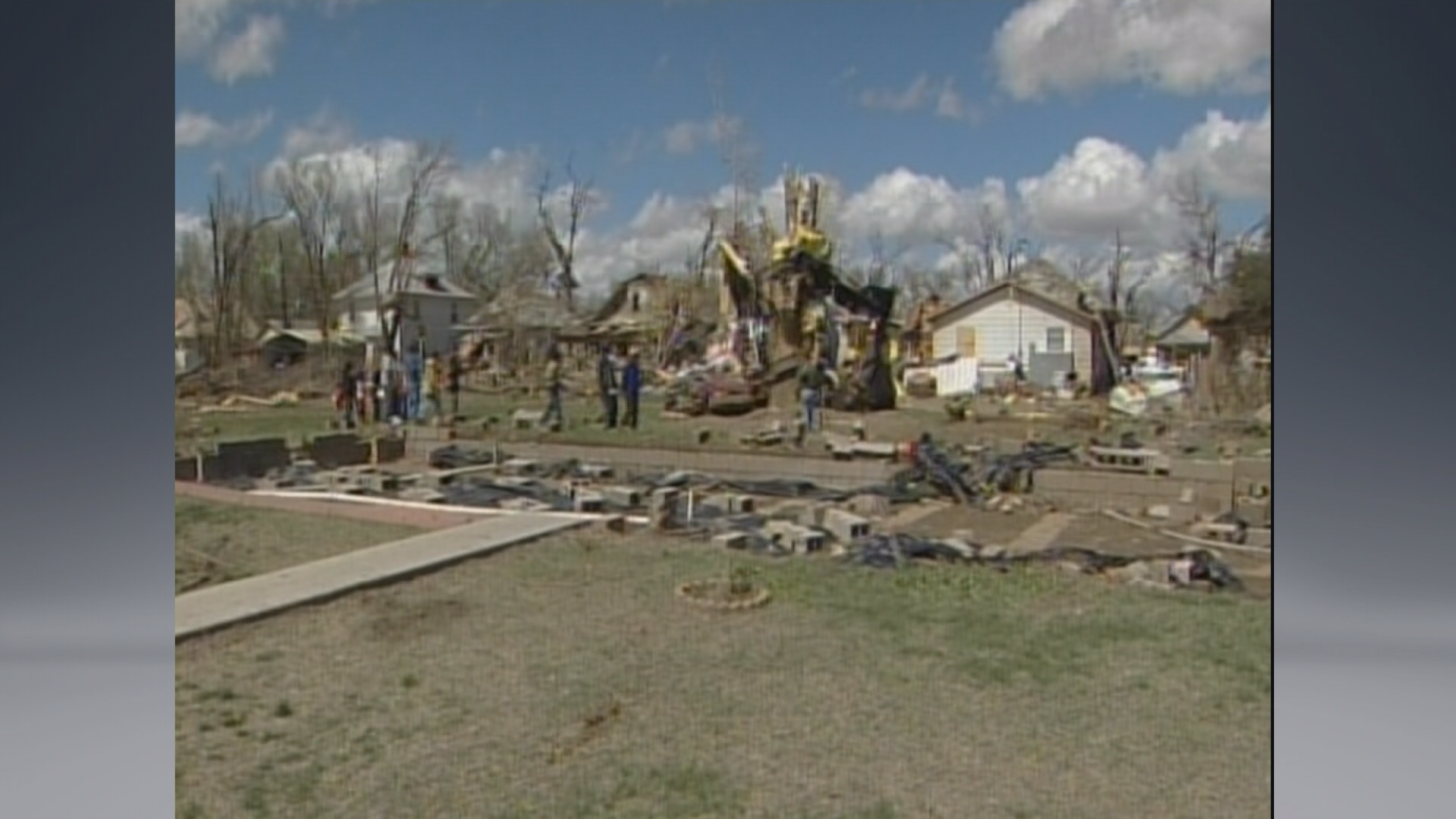 PHOTOS: 2007 tornado in Holly, Colorado | 9news.com