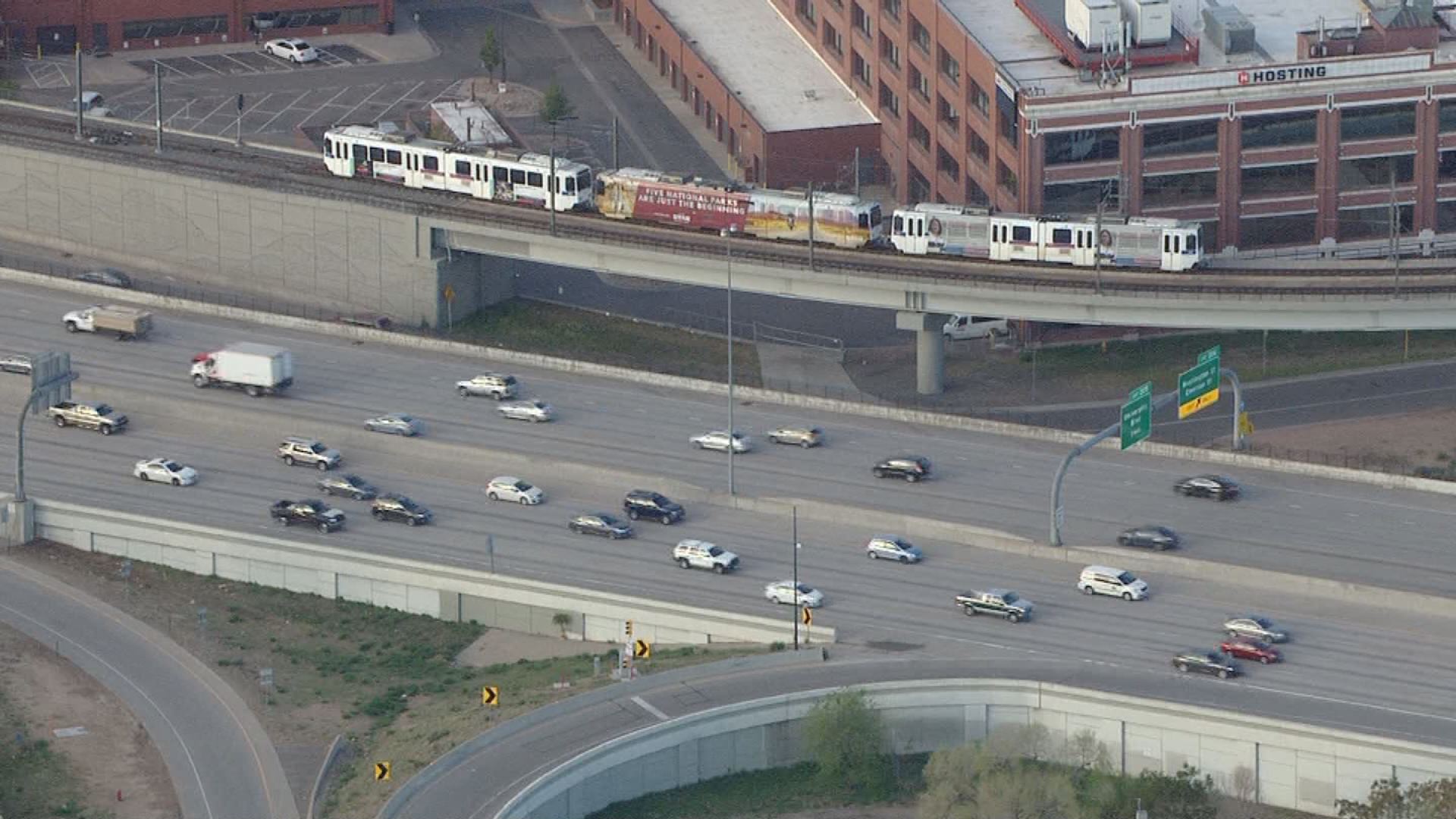 Broken overhead line causes light rail problems; A line works just fine ...