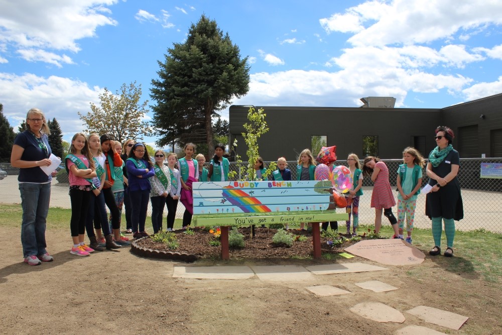 'Buddy Bench' honors lost classmate, helps kids find playmates | 9news.com