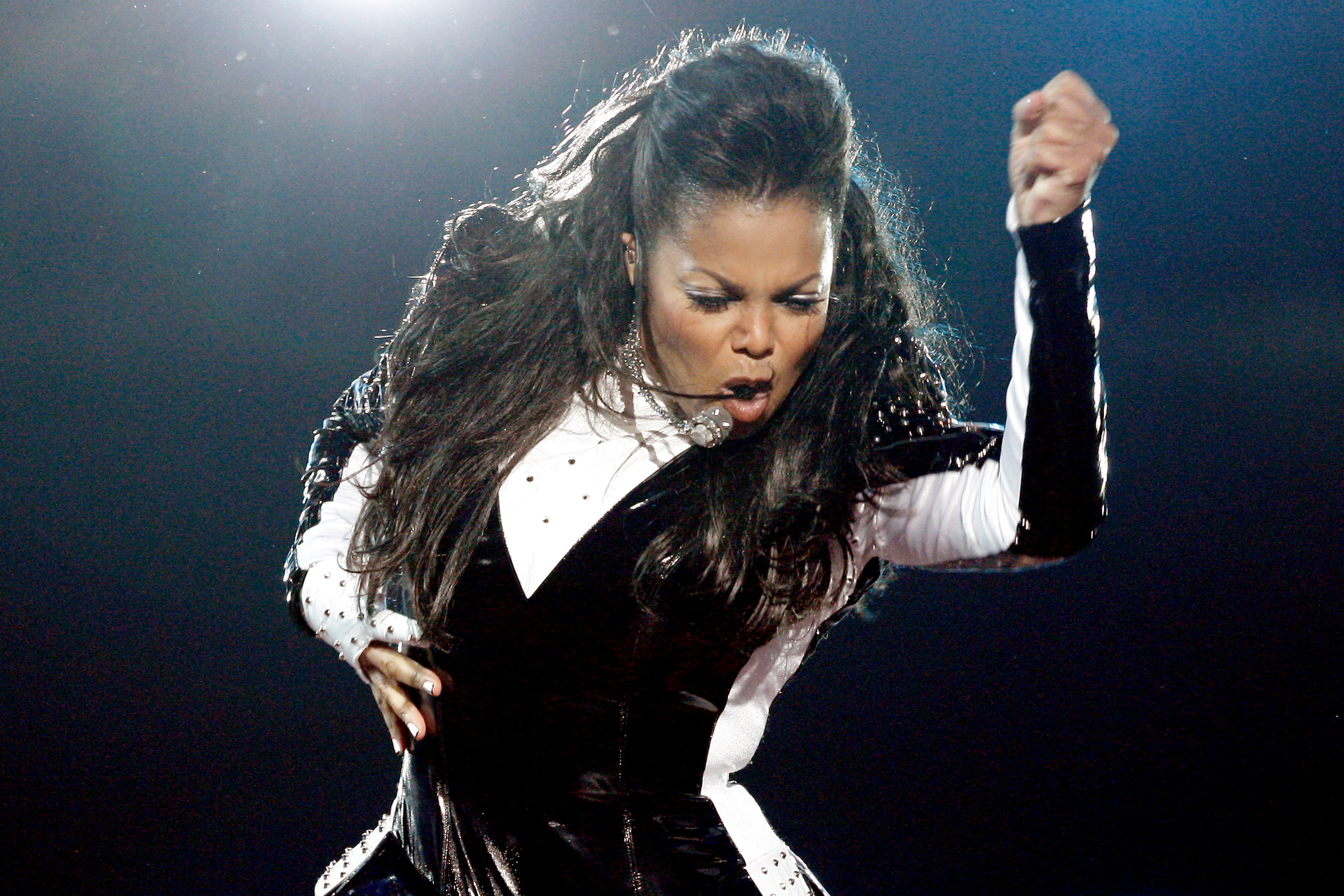 Janet Jackson world tour headed to Denver | 9news.com