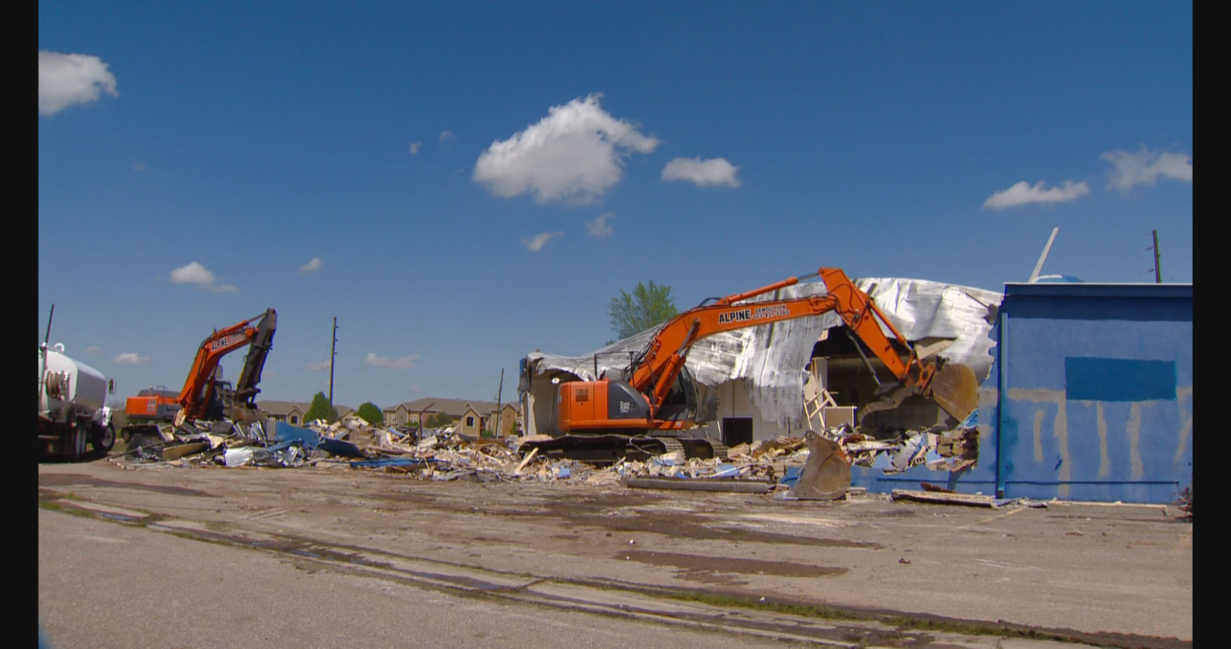The end for Colorado's first private airport | 9news.com