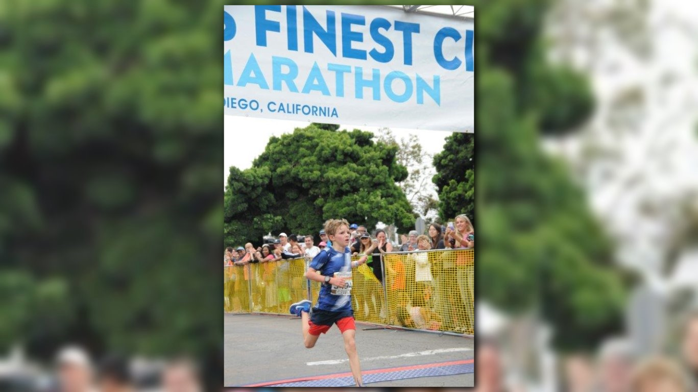 Aurora boy sets half marathon world record in San Diego | 9news.com