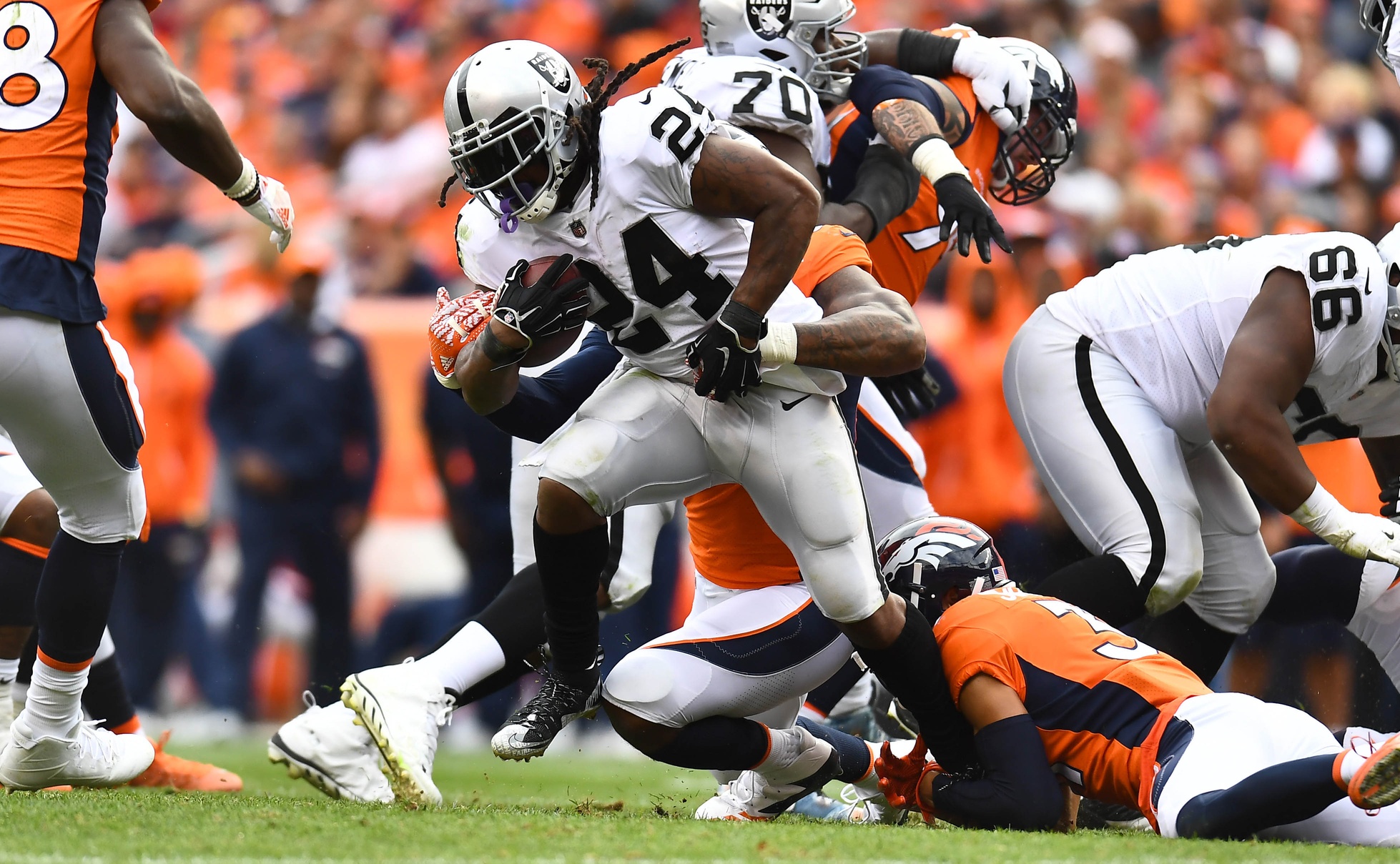 Denver run defense goes from near worst to first in 3-1 start | 9news.com