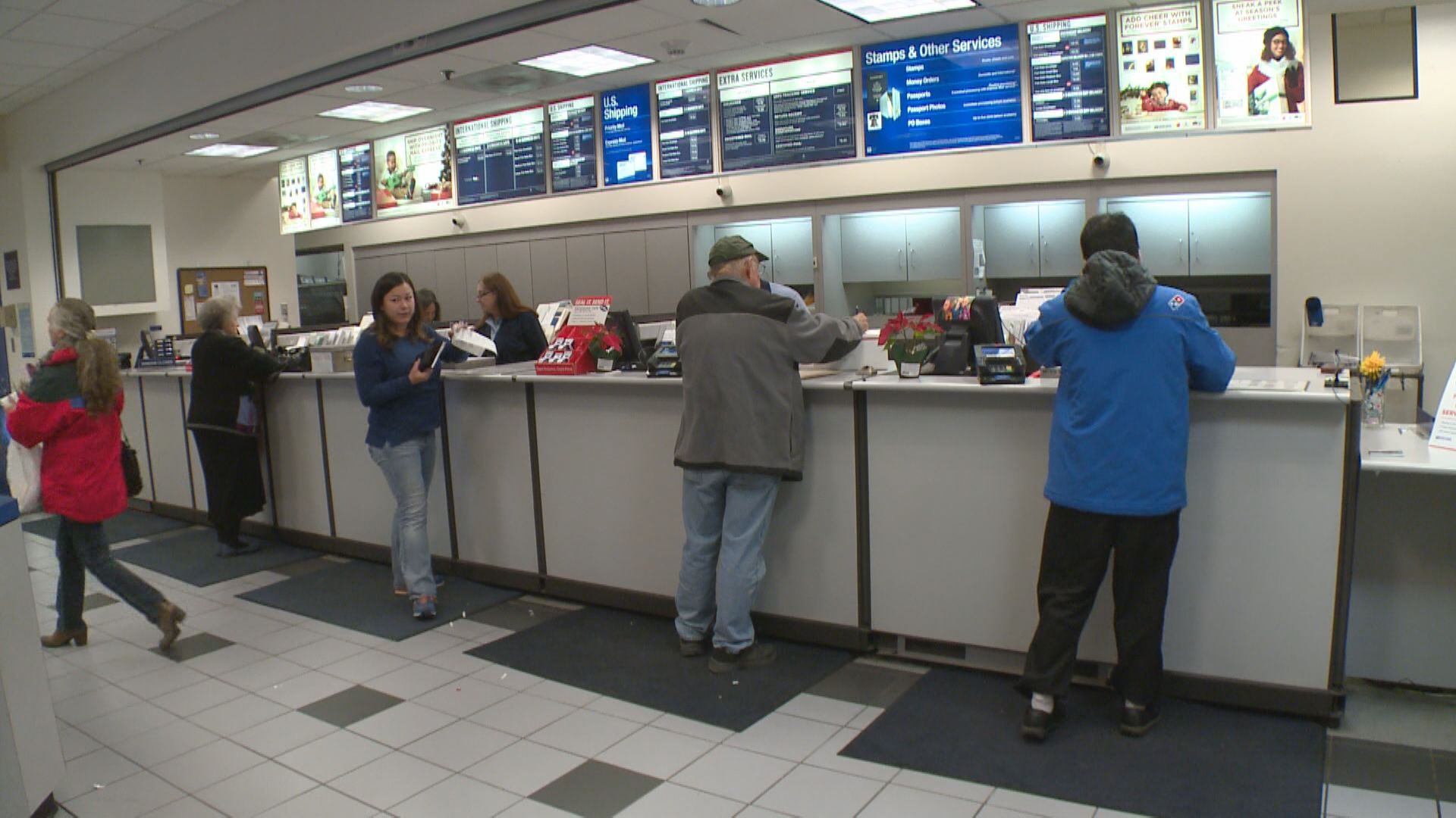 262 Christmas seasons, and this is the postal service's busiest | 9news.com