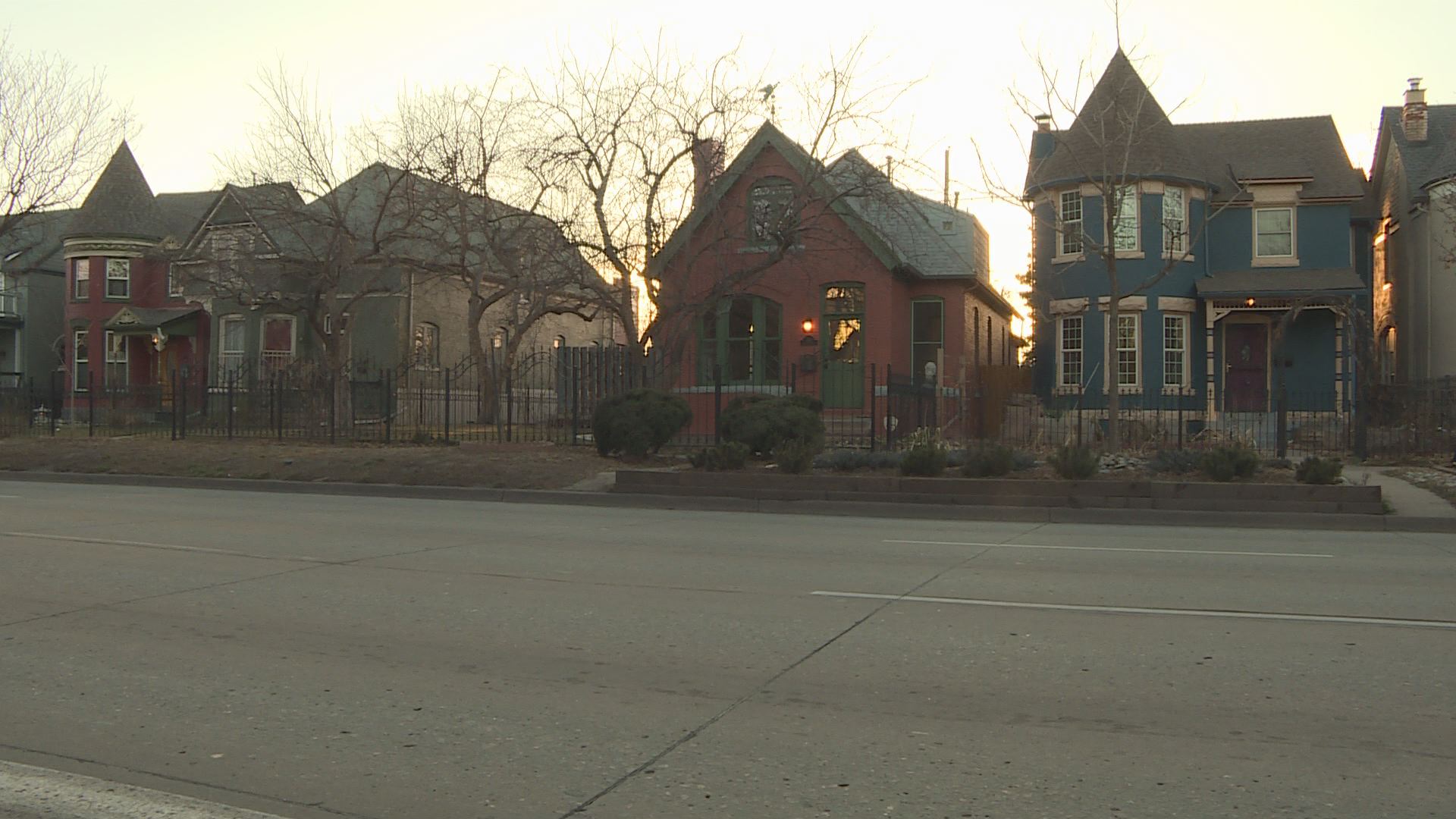 Neighbors finish renovation of historic home | 9news.com